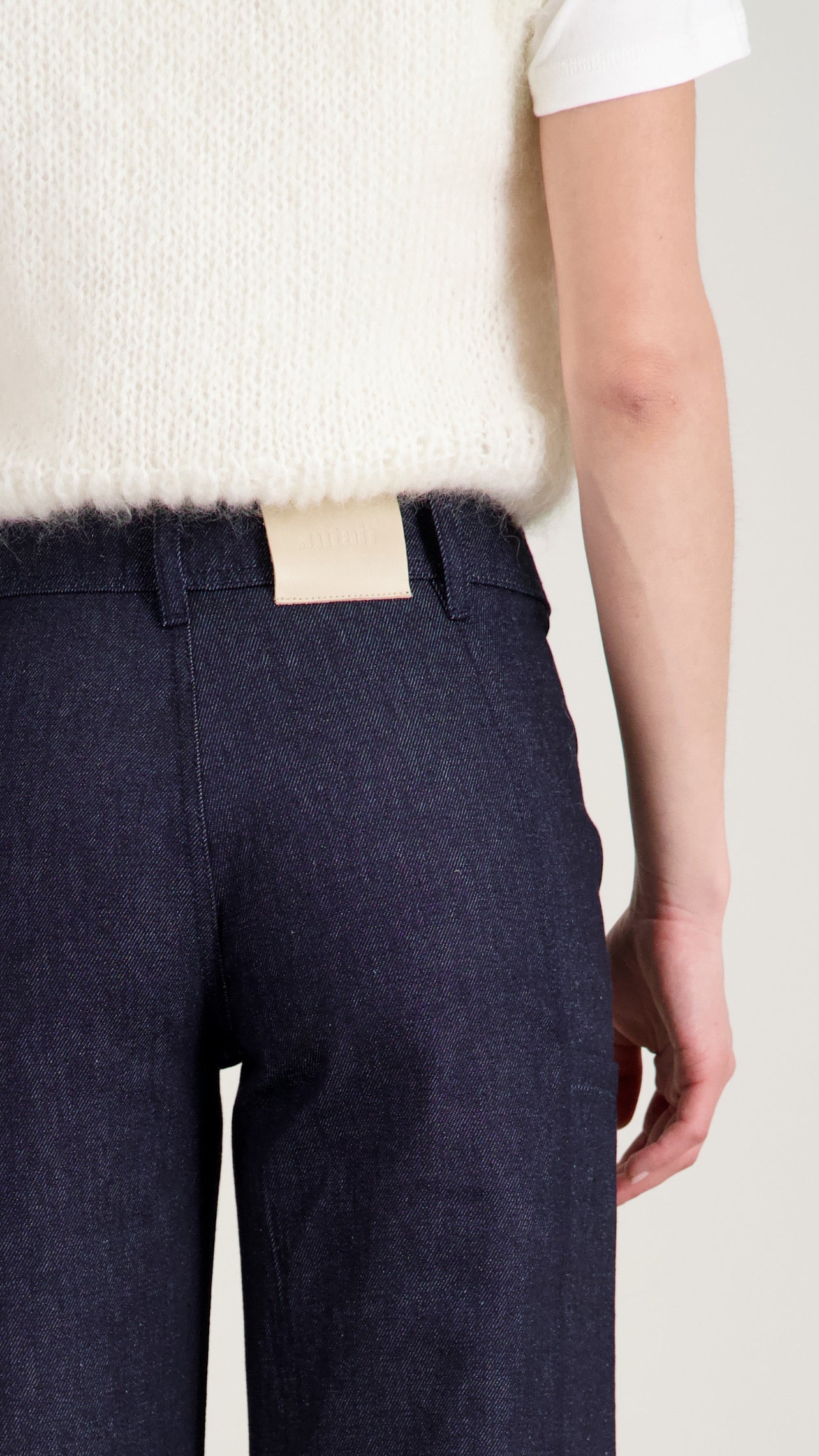 NOUVEAUTÉS – NITAH